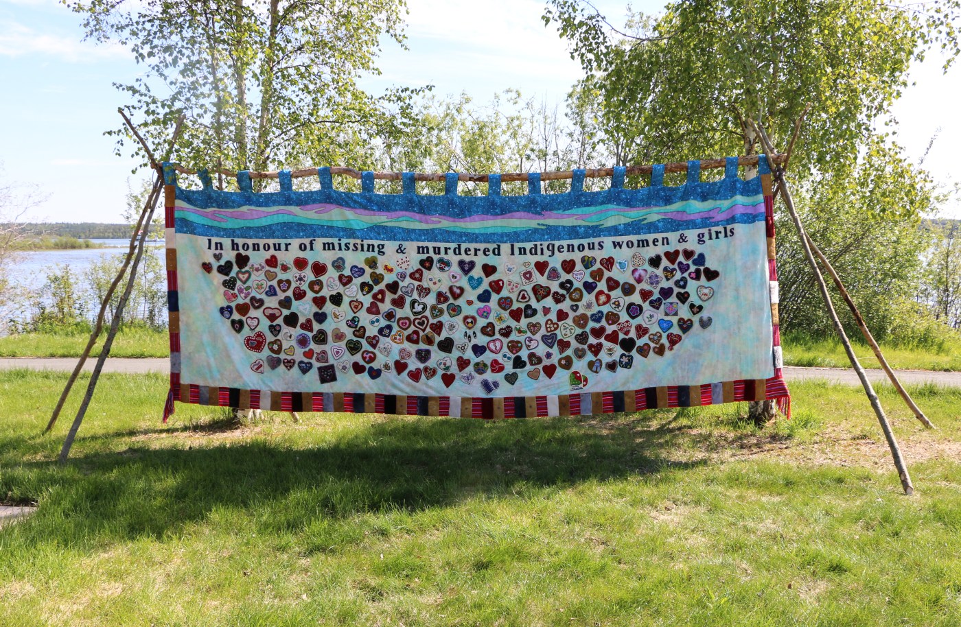 New benches honouring MMIWG unveiled in Rotary Park