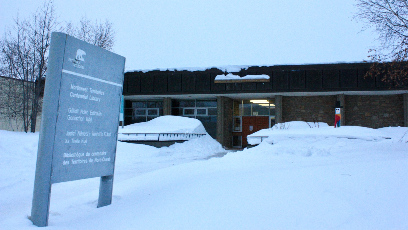 Hay River grapples with how to keep its public library open