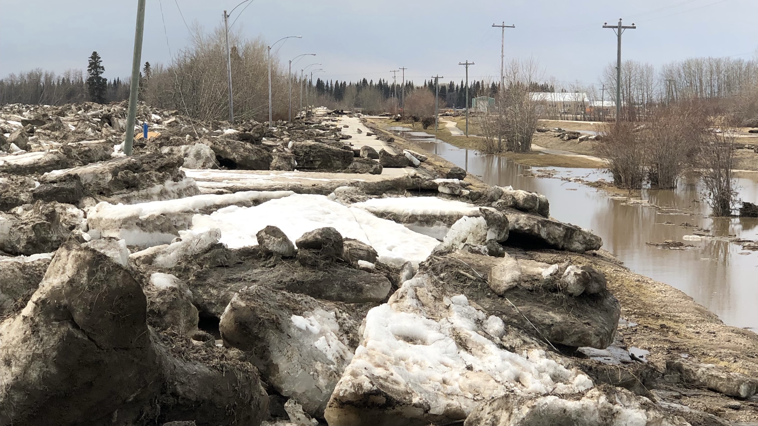Hay River mayor and MLA exemplify contrasting approaches to cleanup