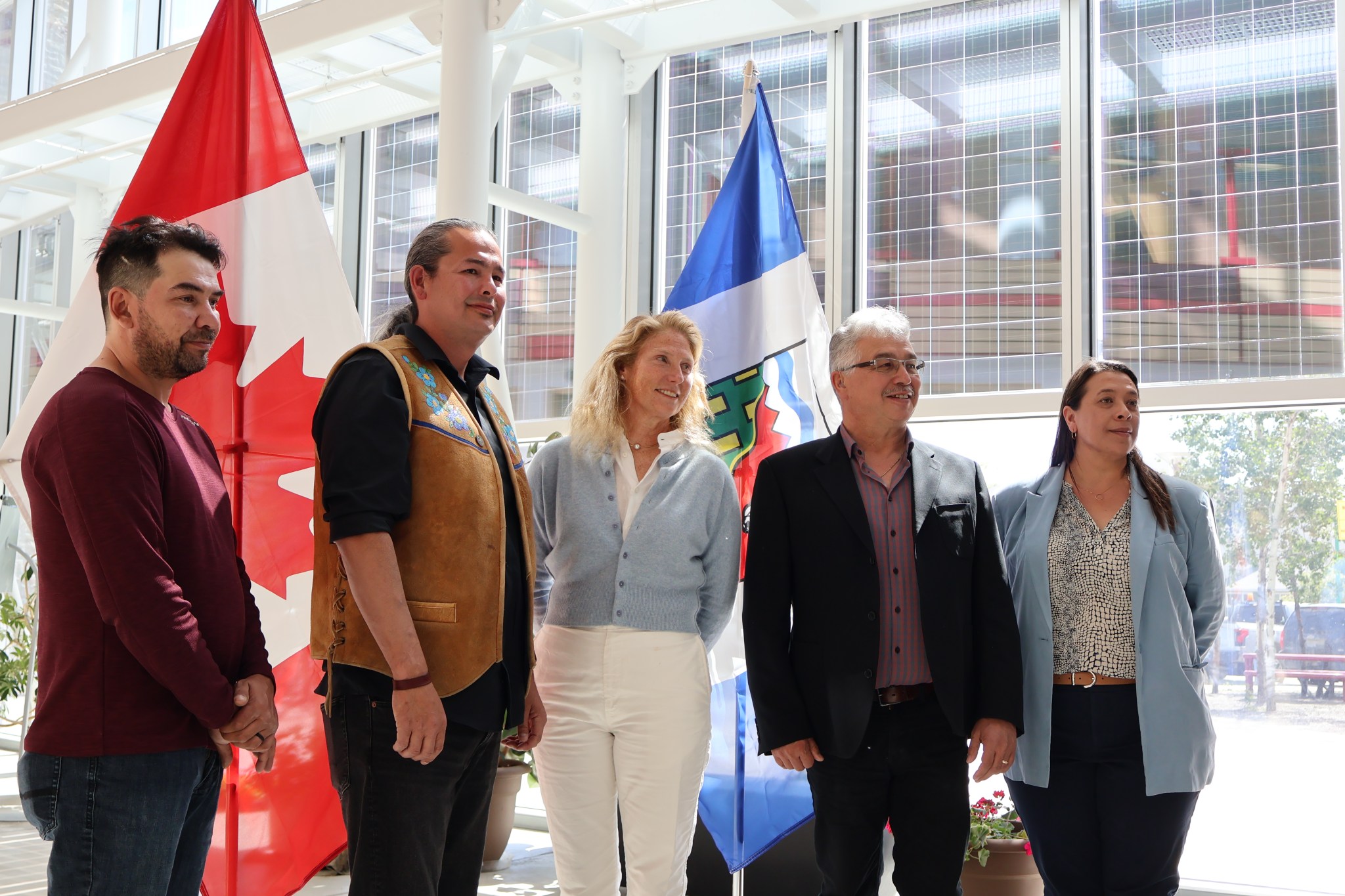 Ottawa commits $25M to build permanent road to Prairie Creek