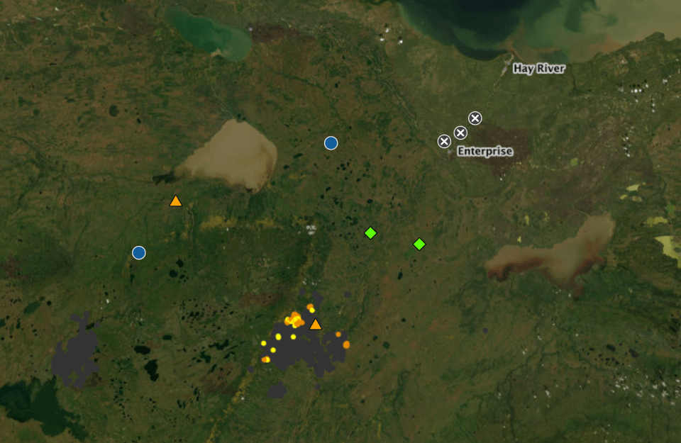 What are my NWT fire map options in 2024?