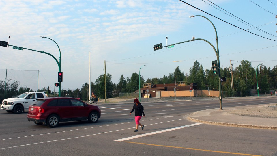 Yellowknife will use radar speed signs to gather traffic data