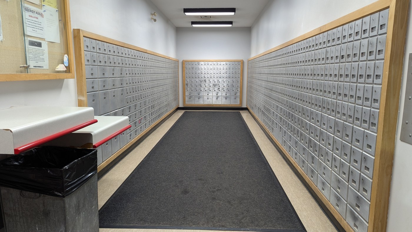 Canada Post computer causes mail disruption in Fort Smith