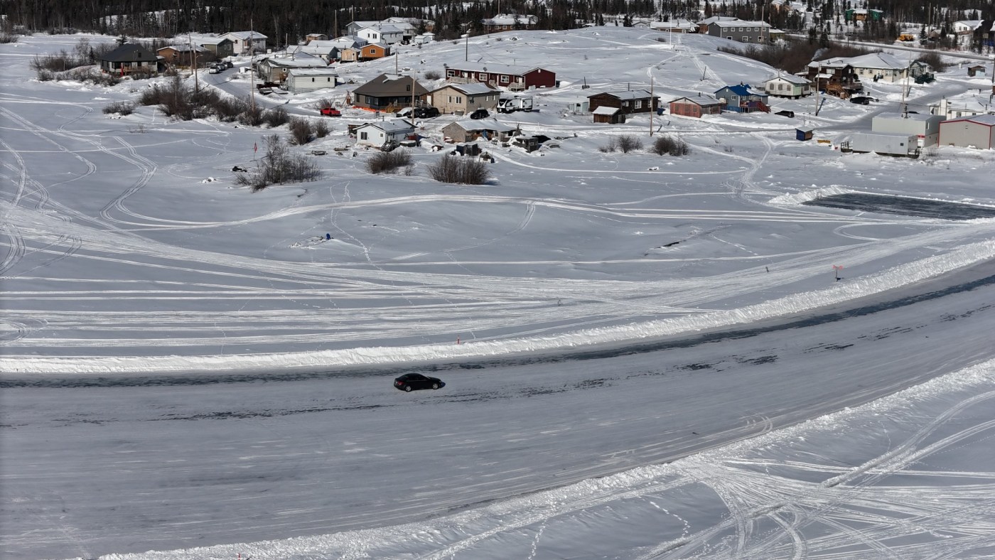 Dettah ice road has opened for 2025-26, GNWT says