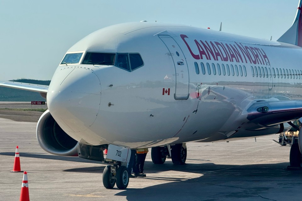 Canadian North pilots reach tentative agreement on pay, hours