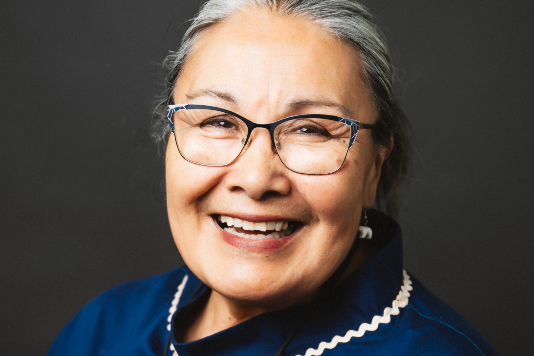 Newscaster Rassi Nashalik becomes Member of the Order of Canada
